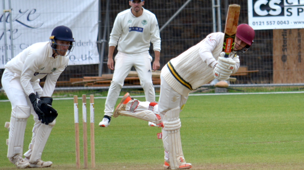 Tolchards Devon Cricket League - Devon Cricket